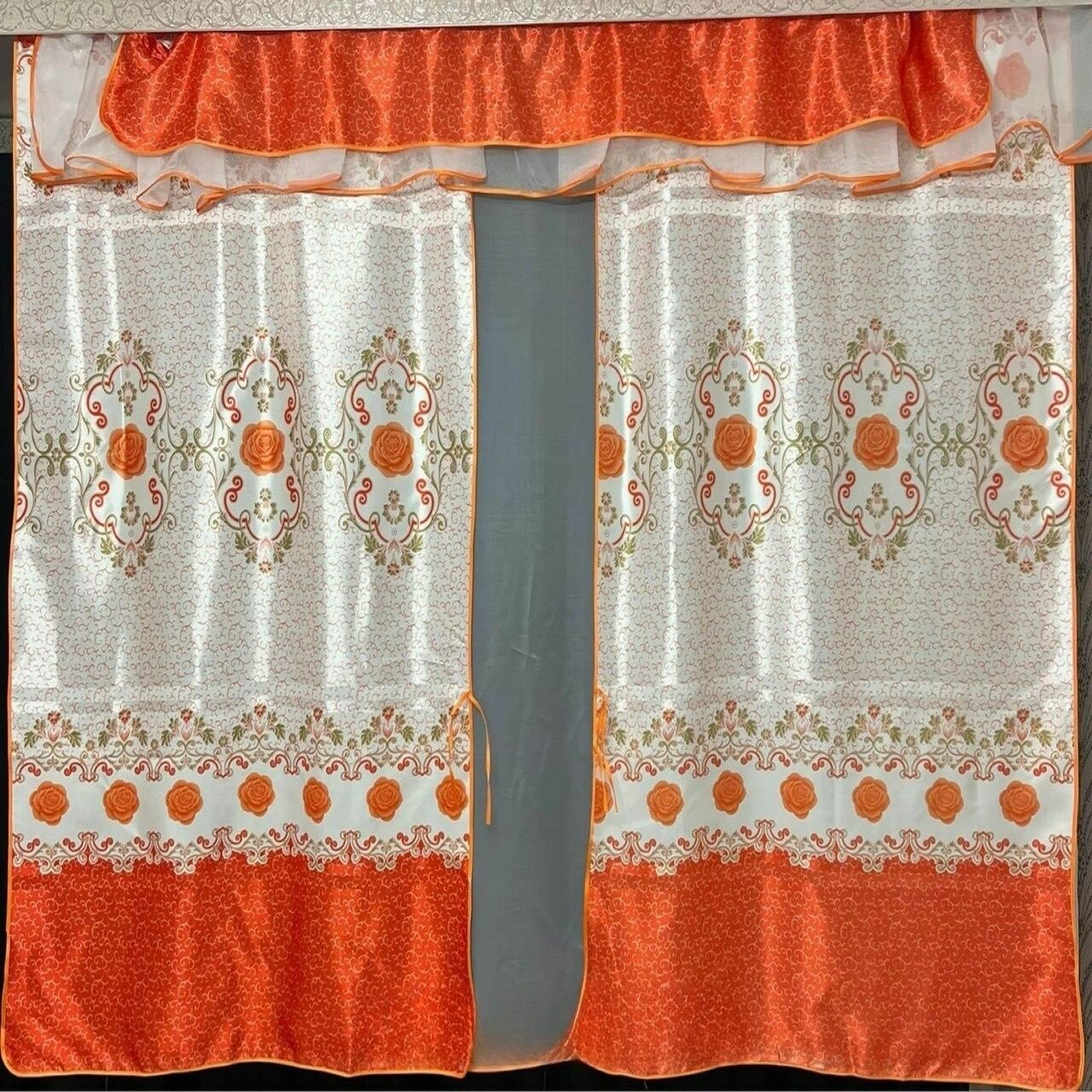 Кухонные шторы Атлас 300 х 170 см