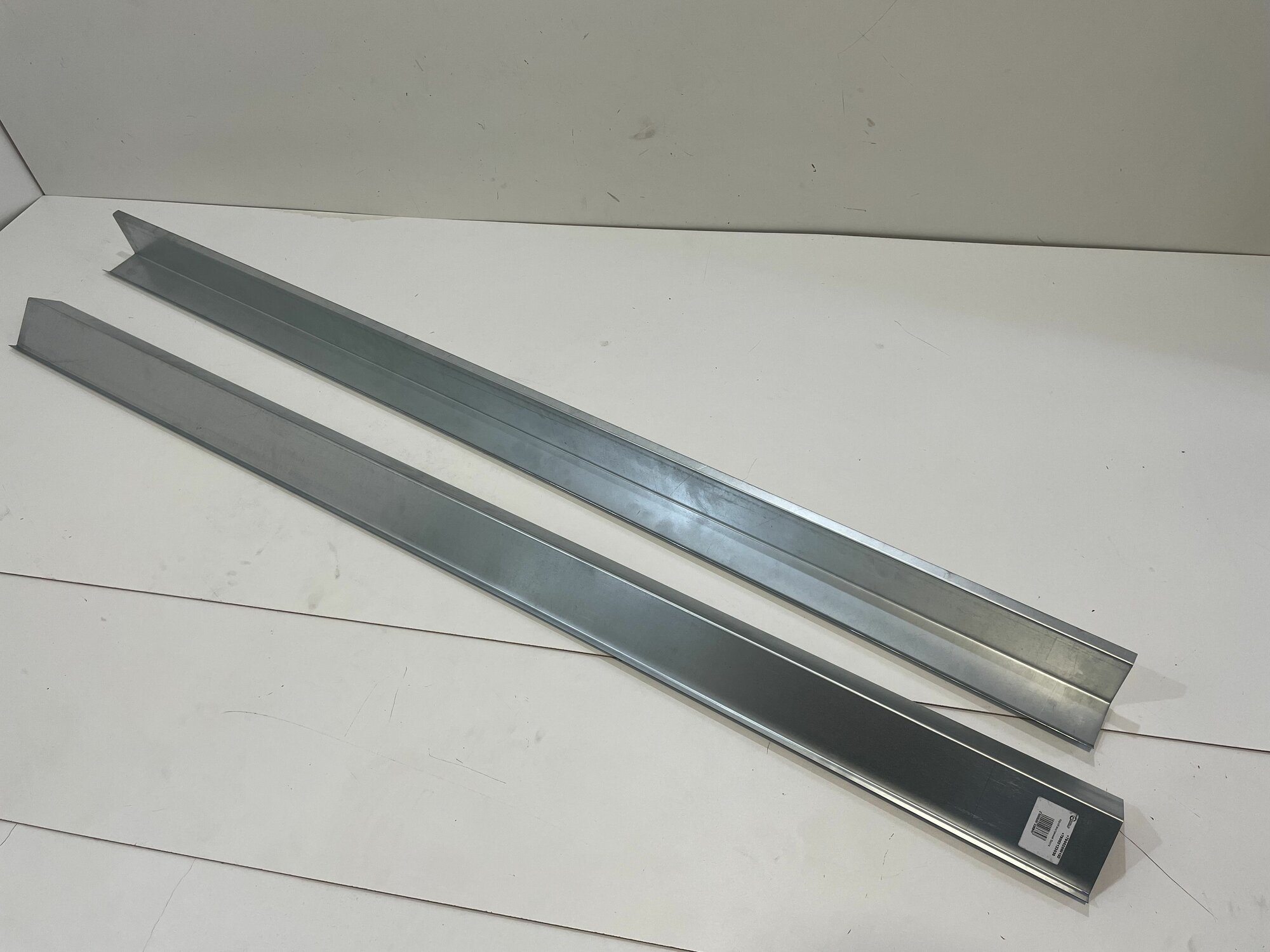 Комплект коробов на Volga , для автомобиля Волга пороги для автомобиля