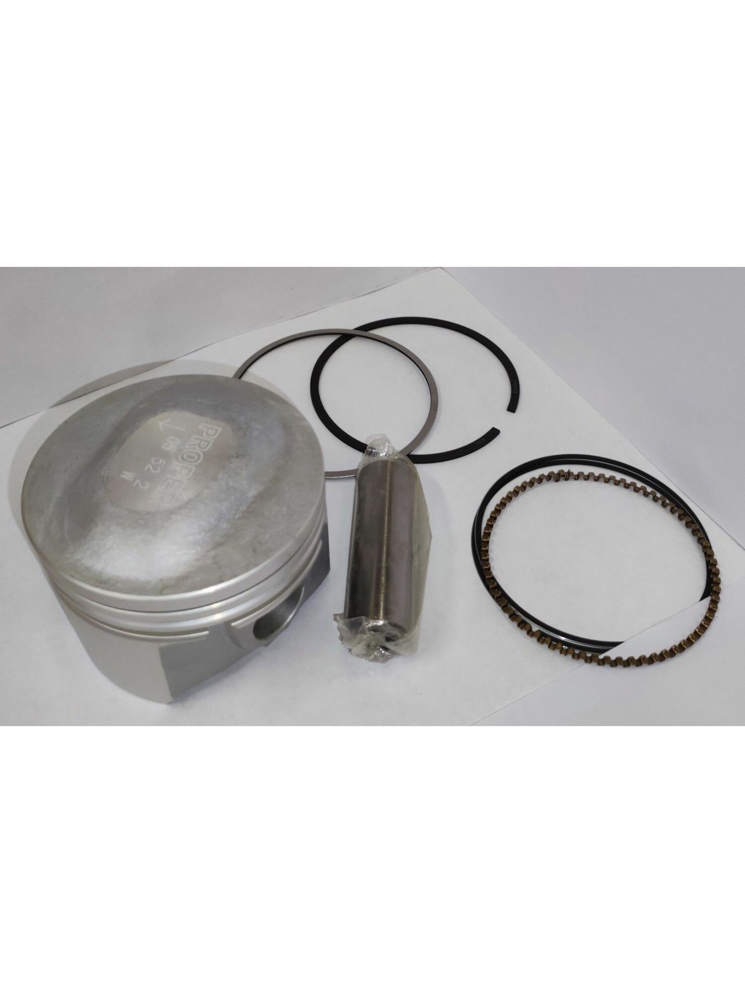 Поршень двигателя комплект (+0,25) в сборе CHERY Amulet / Чери Амулет