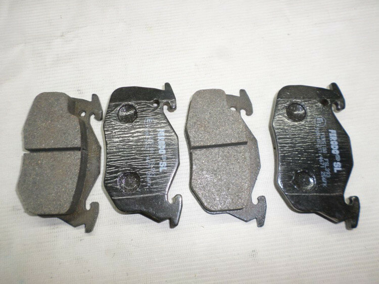 Колодки передние Рено Логан, Клио 1 тормозные дисковые 7701201542, 7701202057 FSL393, - Ferodo