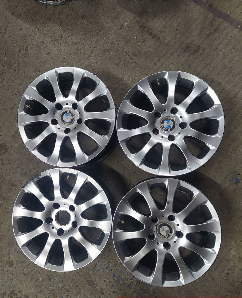 Колесные диски Replica 16x7.5 PCD 5x120 D72.6 ET34 Серебристый (Реплика)