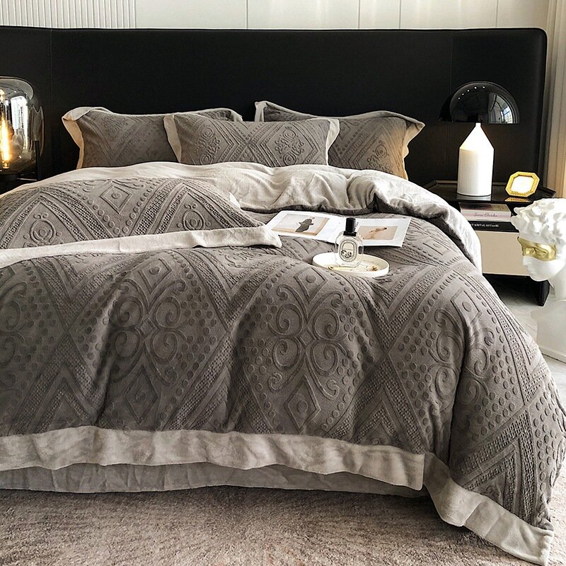 Комплект постельного белья Sleeper, молочный бархат, с кружевом, 4 предмета