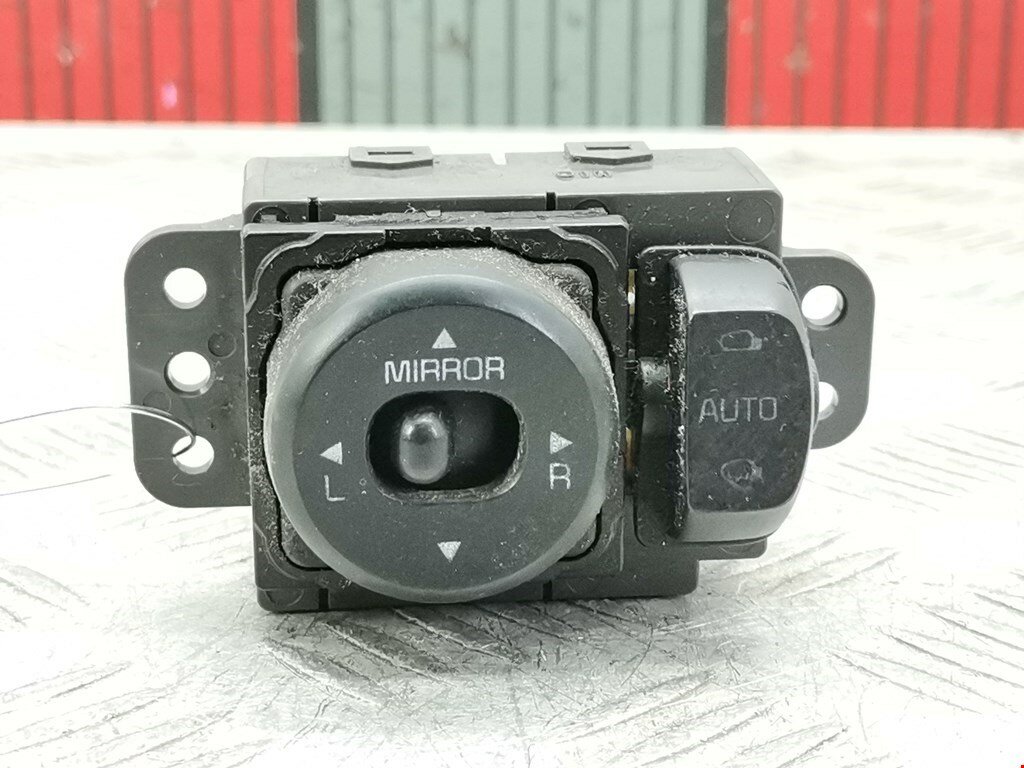 Джойстик регулировки зеркал Kia Ceed 2 (JD) 93530A2950 арт. 2180344