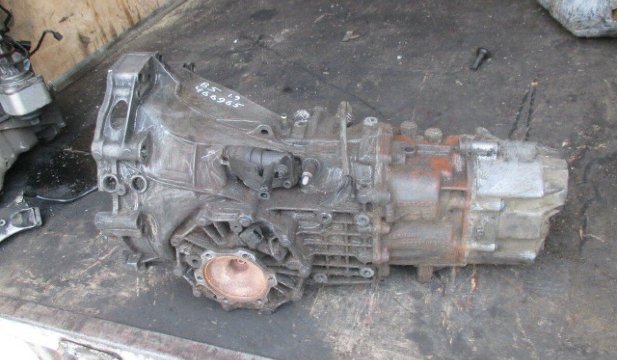МКПП (механическая коробка переключения передач) Passat (B5) Volkswagen 01E300046NX