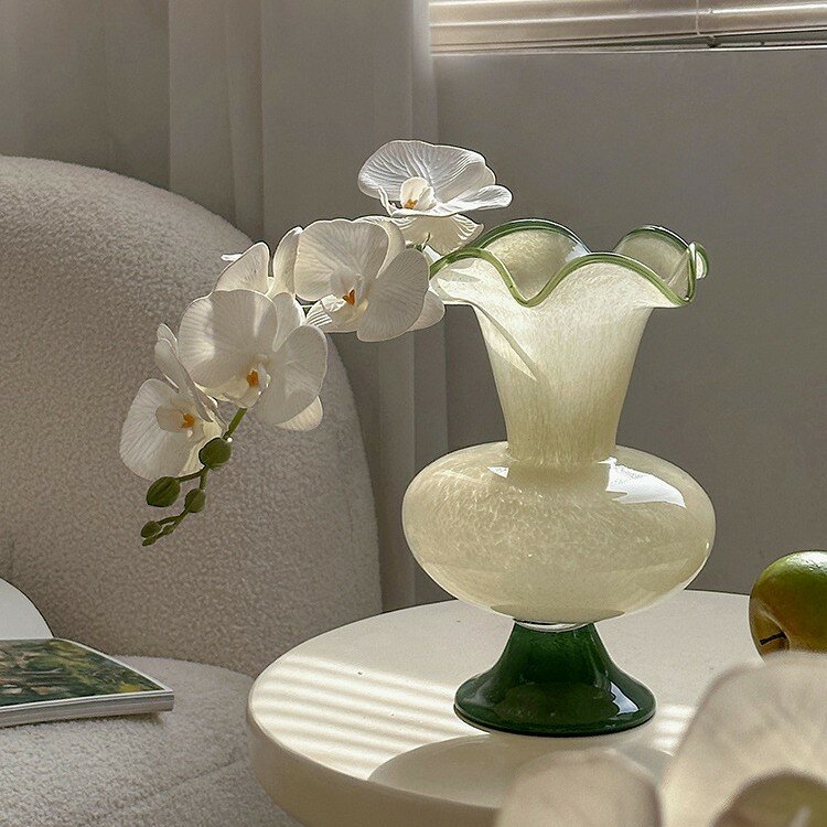 Средневековая зеленая стеклянная ваза Фентон для домашнего интерьера из стекла в тон цветочному украшению