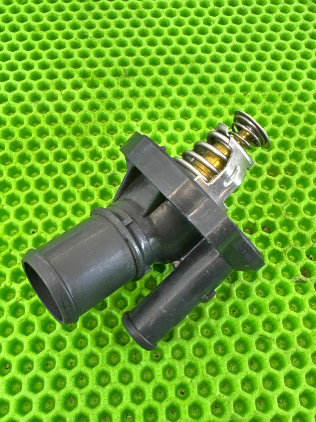 Термостат Mazda CX-7 Мазда