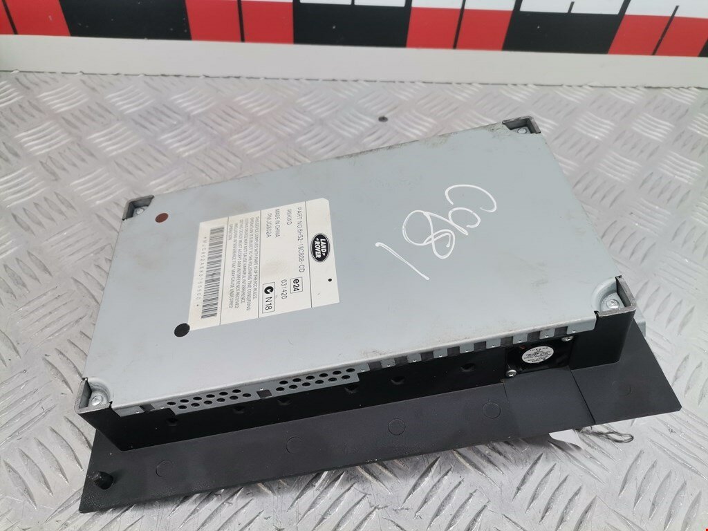 Усилитель акустической системы Jaguar XF (X250) 6H5218C808CD арт. 1068714