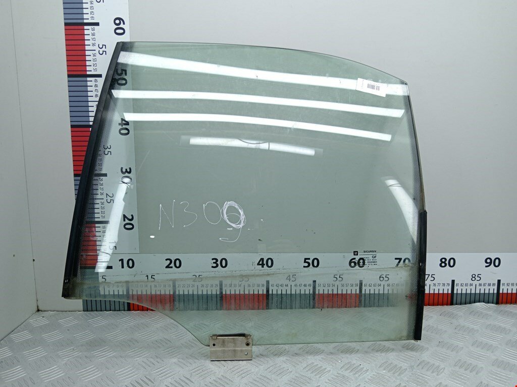 Стекло двери задней левой Opel Omega B 90459513 арт. 2061120