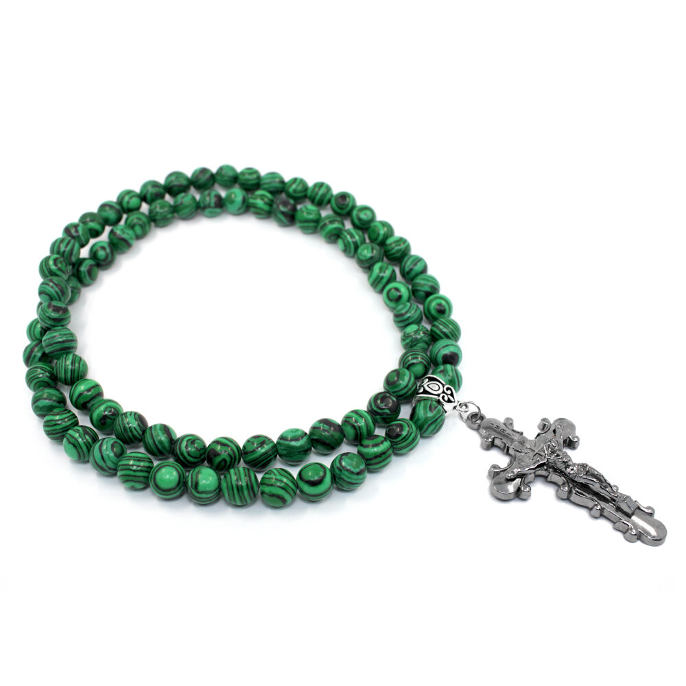 Бусы, малахит