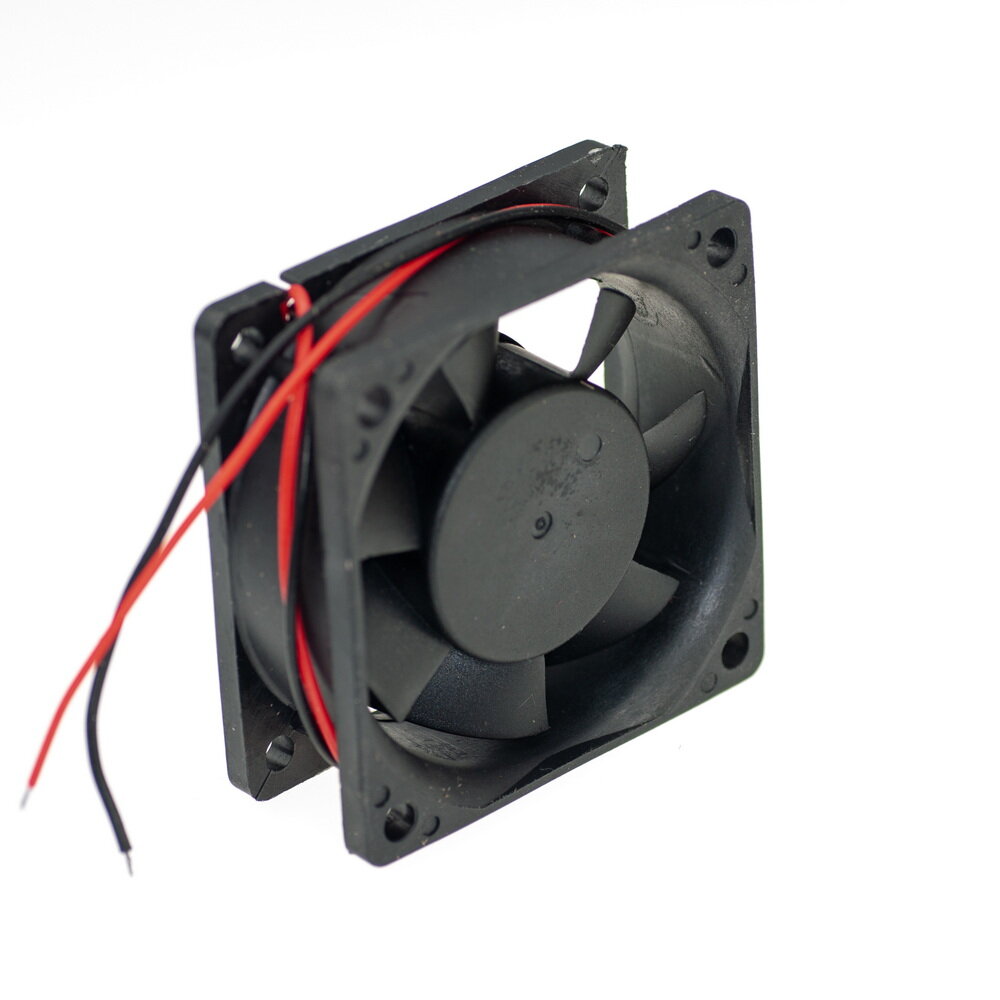 Осевой вентилятор 60х60х25 мм, 4500 об./мин, 12 В