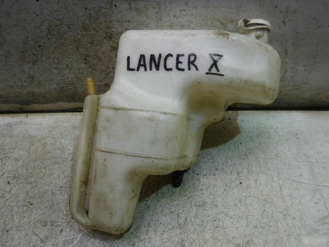 Бачок расширительный Mitsubishi Lancer X рестайлинг (2011—2015) MN156097