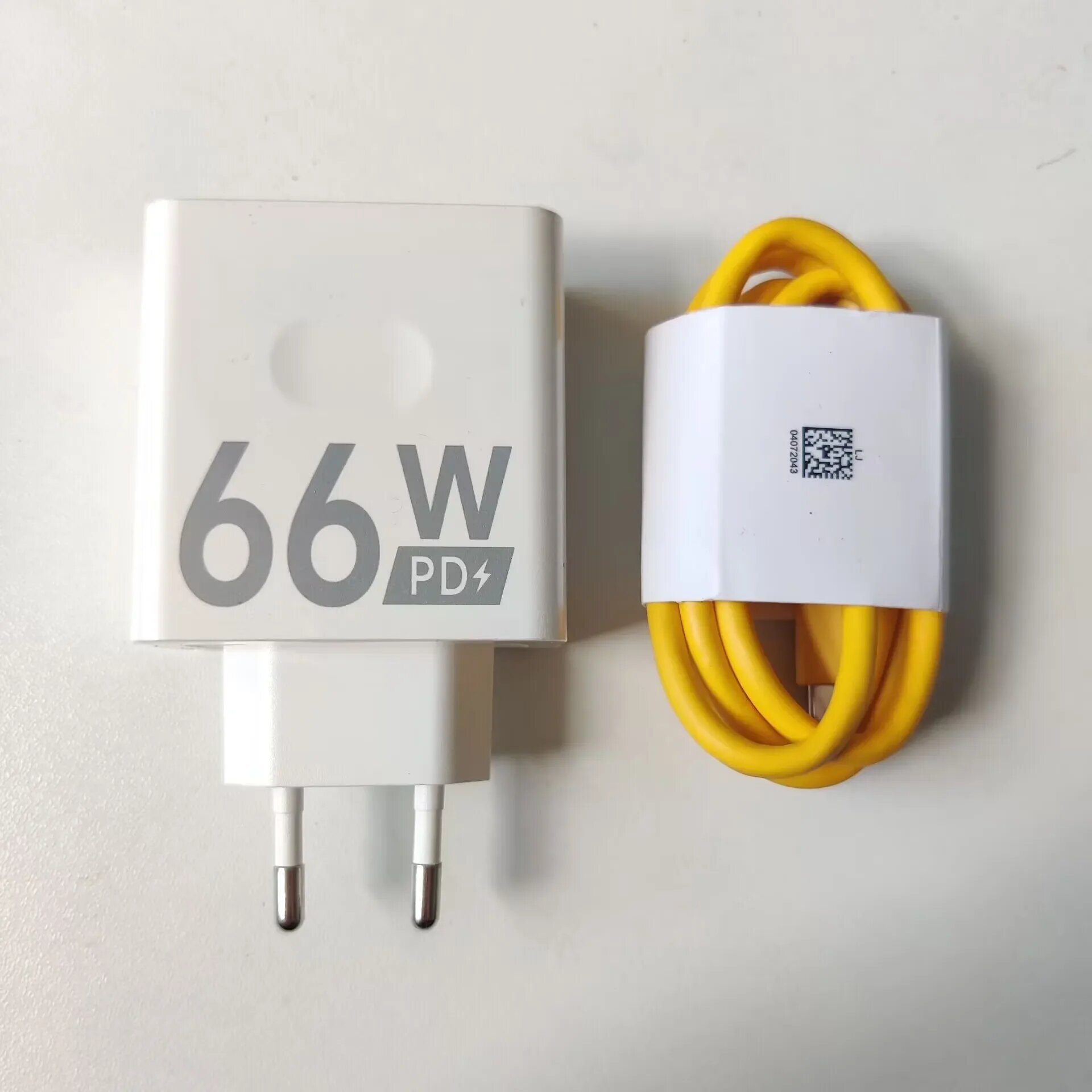 Зарядное устройство 66W PD4 + кабель Type-C