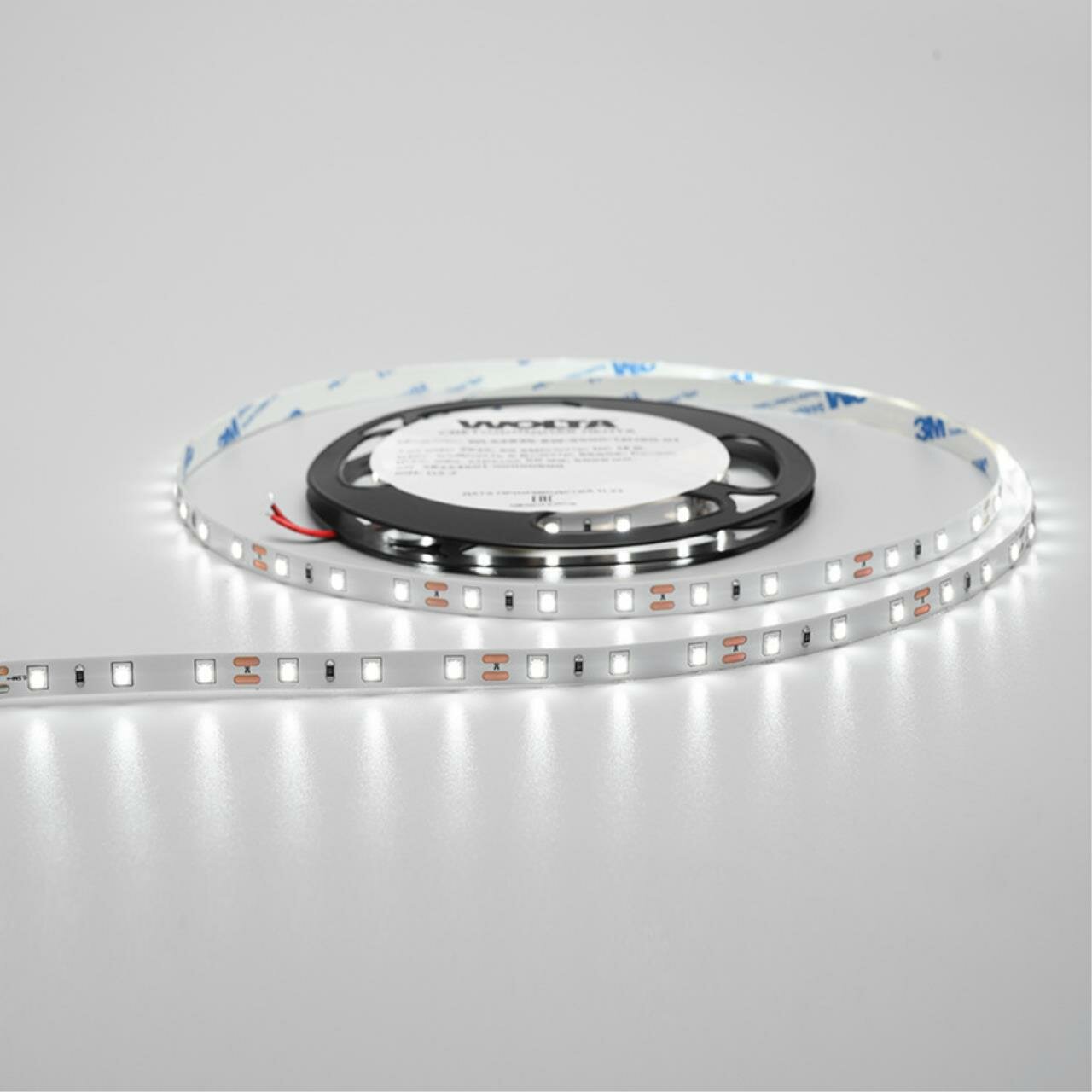Светодиодная лента WOLTA WLS2835-6W 4000 12H60-01 SMD2835 6Вт 4000К 12В IP20 60 led m