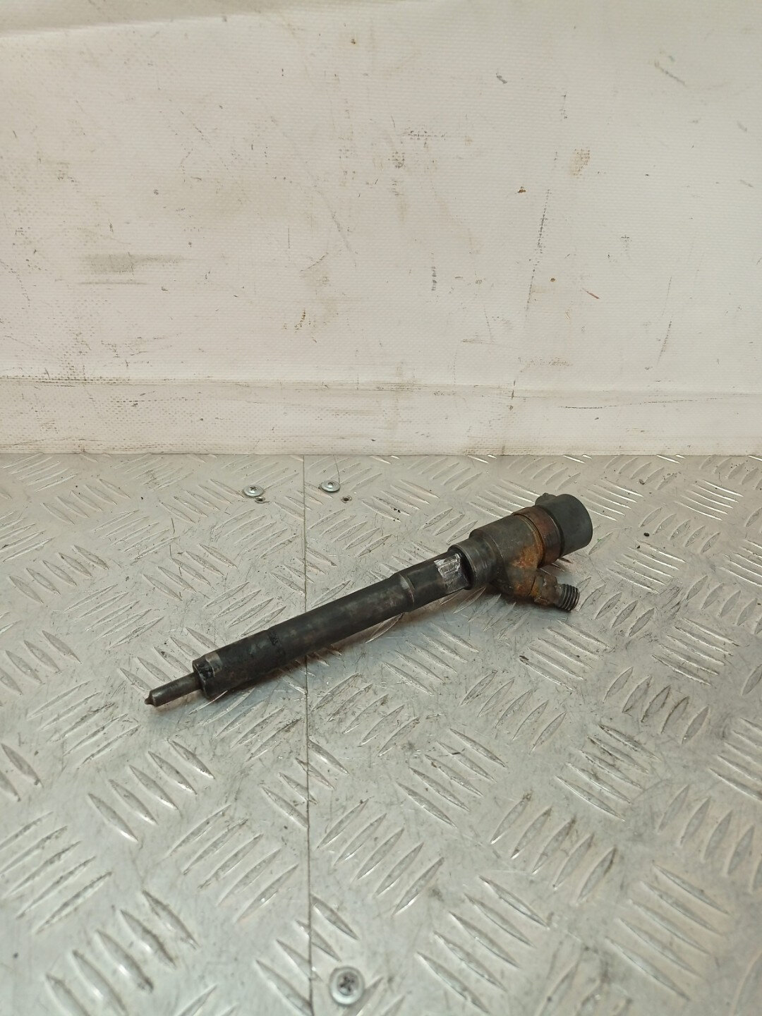 Форсунка топливная Opel Antara 2006 96440397