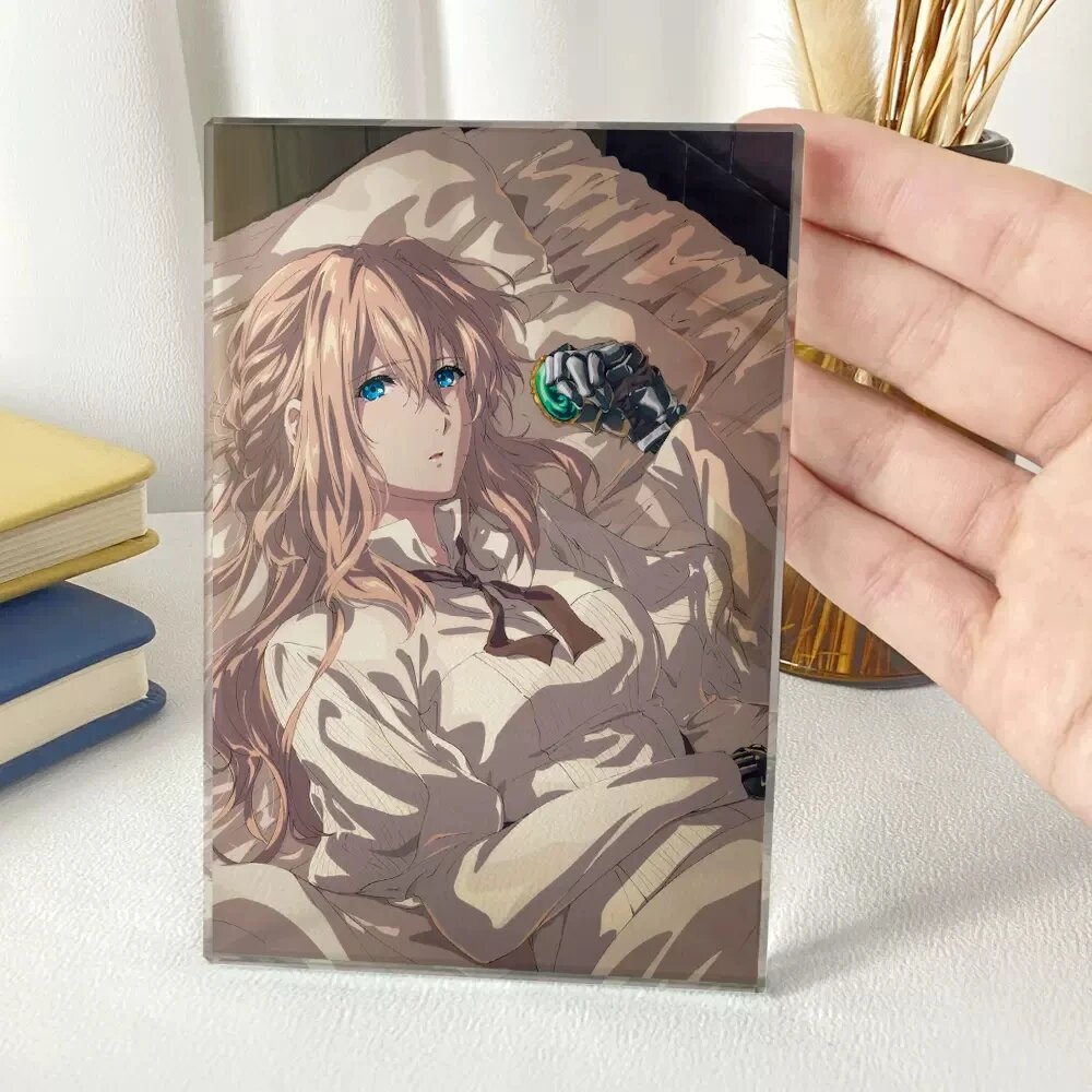 Фигурка Виолет Эвергарден из кристаллов L