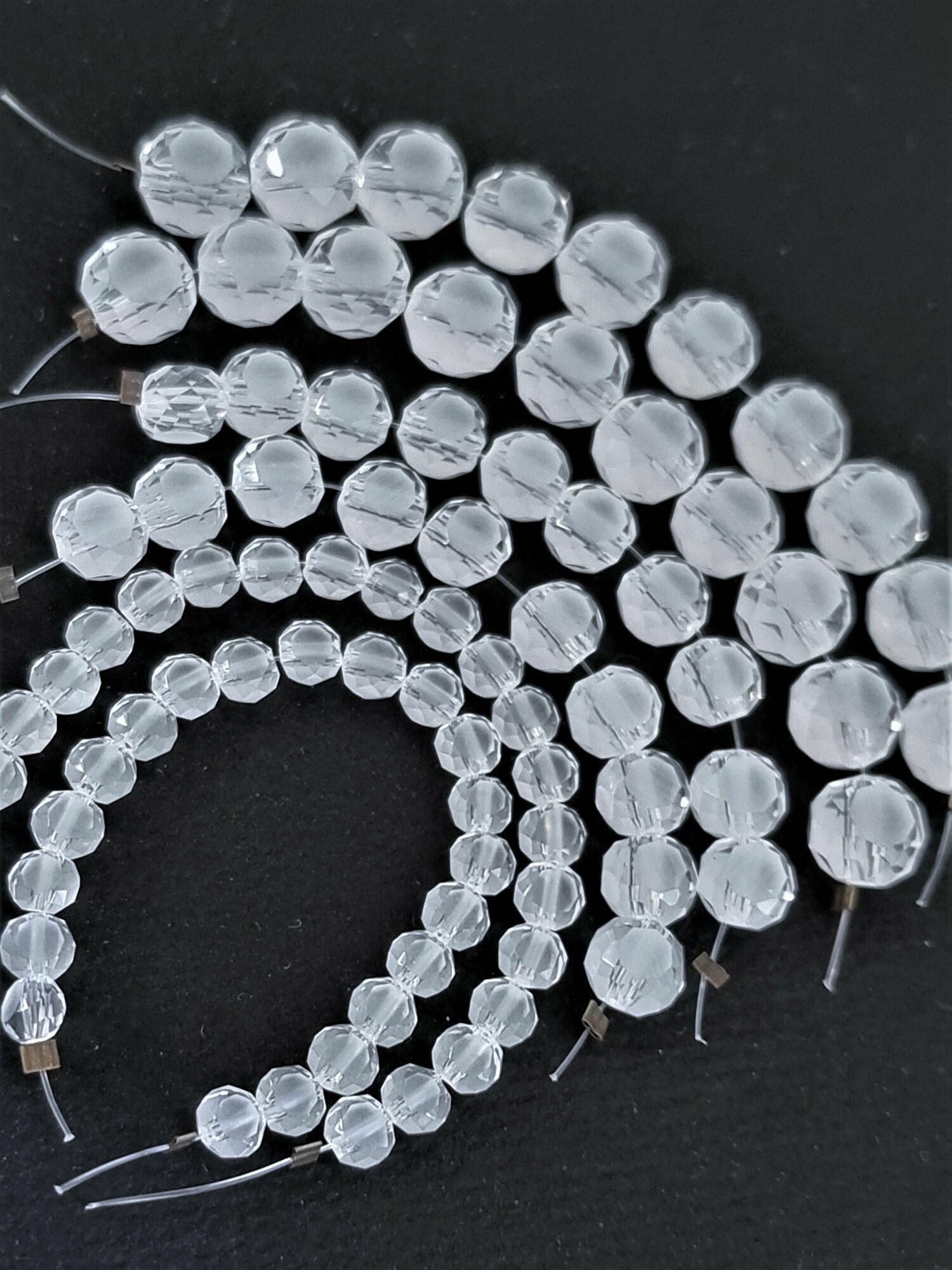 Стеклянные бусины "Прозрачно-Матовый блеск". 4,6,8мм. 80шт.