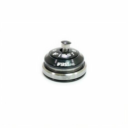 Рулевая колонка FIRST, 1-1/8"-1.5", б/резьбовая, конусная, IS, подшипники, с якорем