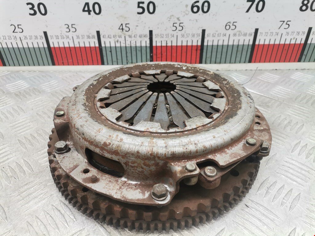 Маховик (демпфер сцепления) Renault Scenic 1 7700100457 арт. 2108273