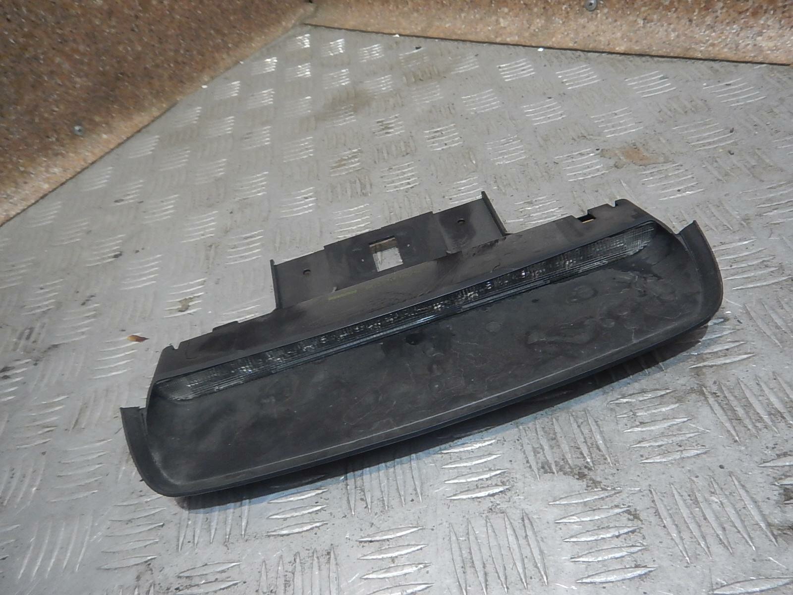 Б/У Фонарь задний (стоп сигнал), Volvo (Вольво)-S40 (04-) VOLVO S40 (04-) Без видимых повреждений. 479211 VOLVO арт. 307...