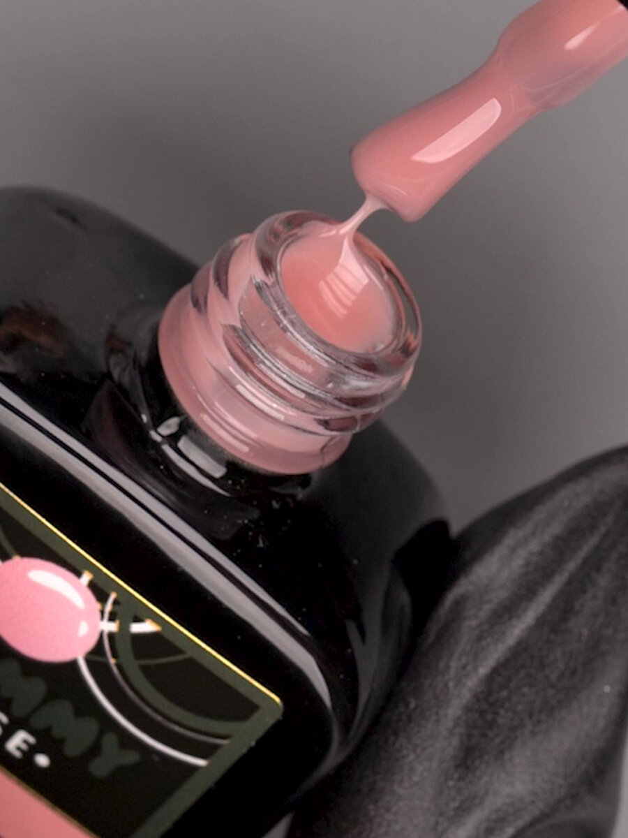 Nail Club professional Камуфлирующее базовое покрытие для ногтей GUMMY BASE Sensitive, 13 мл.