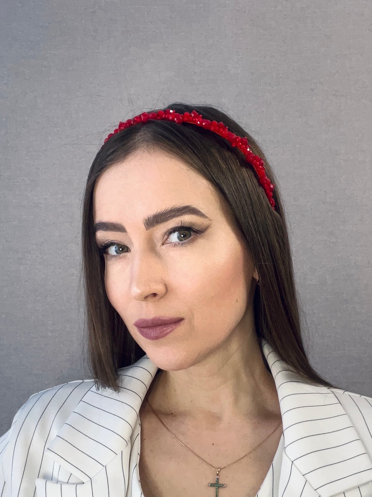 Ободок с хрустальными бусинами