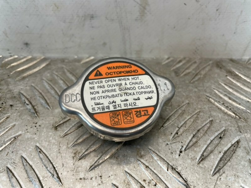 Б/У крышка радиатора Hyundai Solaris 2012 RB G4FC 54180 Hyundai-KIA арт. 253302E001, 253303Z000