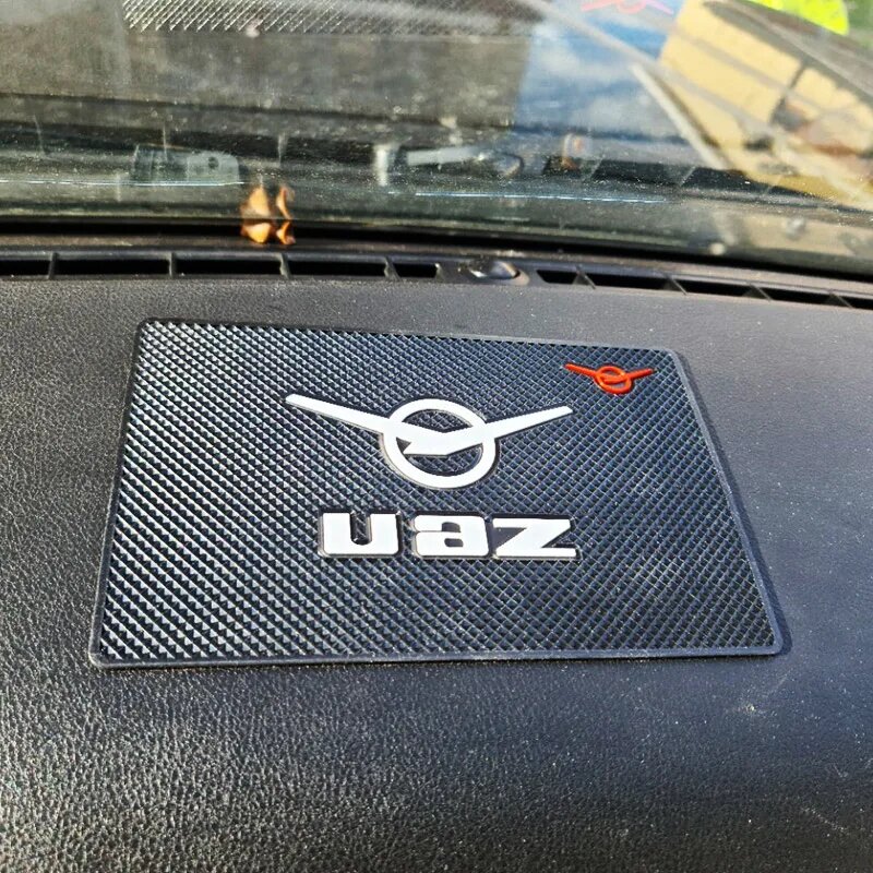 Противоскользящий коврик для стайлинга автомобилей, 1 шт, эмблема, аксессуары для интерьера УАЗ, охотник, 469, 452, 3163, патриот, нескользящая универсальная наклейка