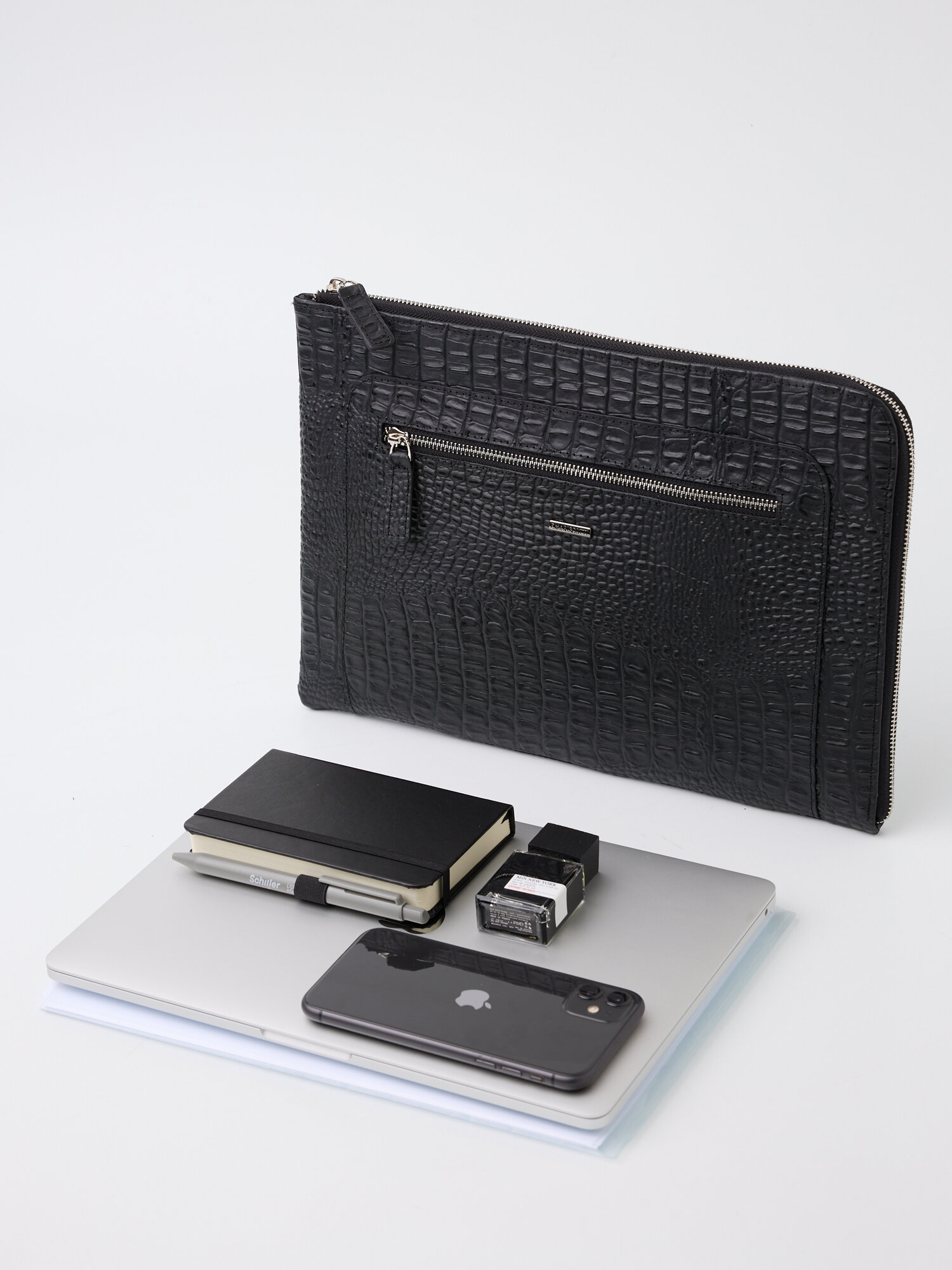 Папка для документов Franchesco Mariscotti A4 8-134, натуральная кожа, под крокодила, чёрная