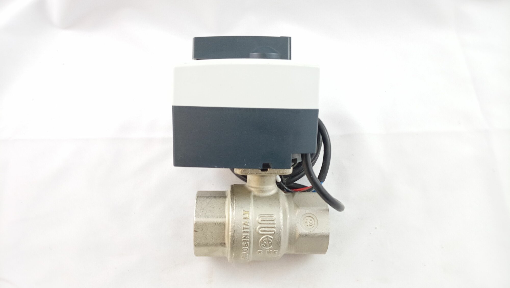 Danfoss 082G5409 - AMZ 112 двухпозиционный зональный кран , Ду 32 напряжение питания 230 В