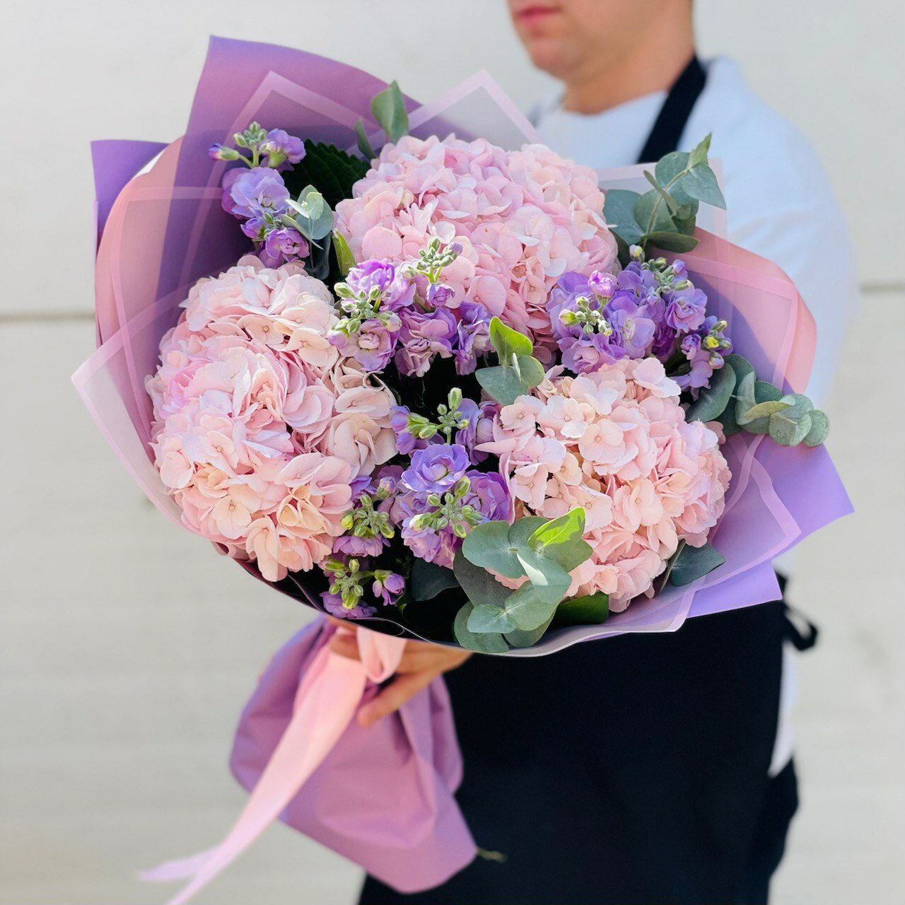 Букет Rybe-Flowers "ароматные маттиолы", M, 7 цветов, высота 40см, розовый, фиолетовый