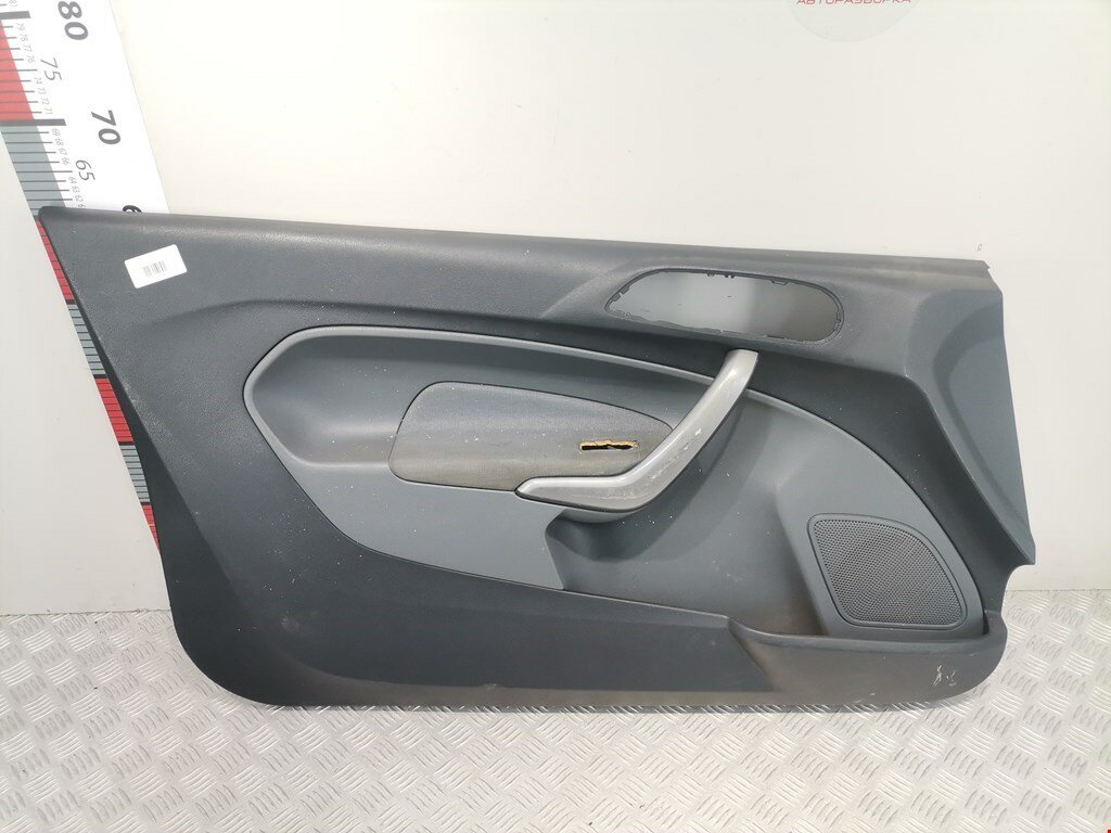 Обшивка (карта) двери передней левой Ford Fiesta 6 8A61B23943A арт. 1936006