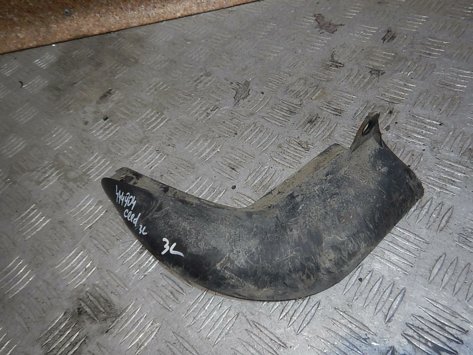 Б/У Брызговик задний левый, KIA (Киа)-CEED (07-12) KIA CEED (07-12) 3дв Задиры. 444904 Hyundai-KIA арт. 868411H200