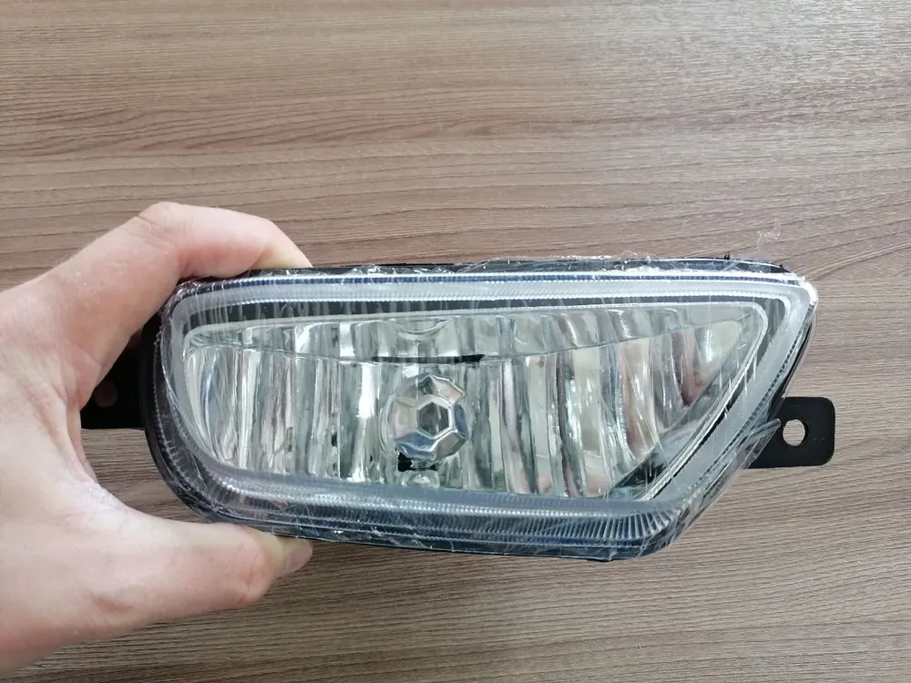 Фара противотуманная передняя правая (ПТФ) Geely CK Otaka Джили эска Отака