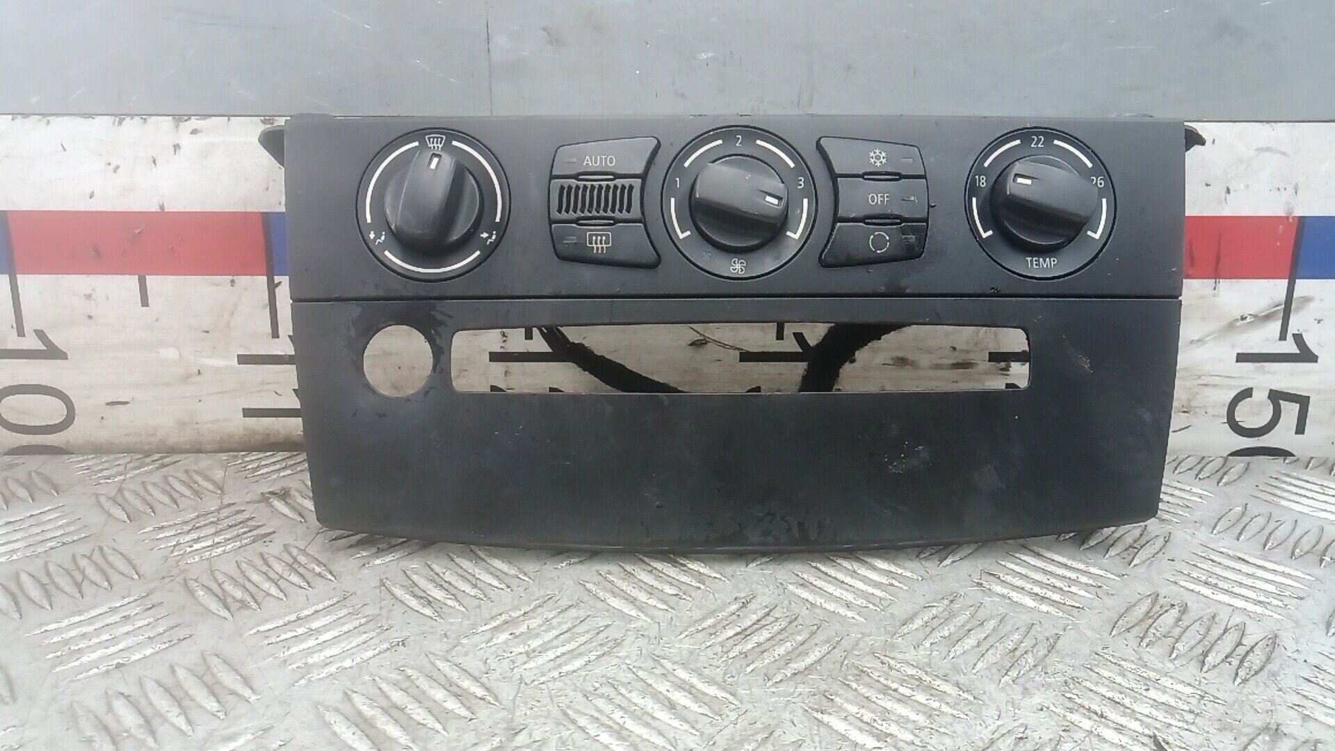 Блок управления печки и климат-контроля BMW 5 E60/E61, Номер 64116956825