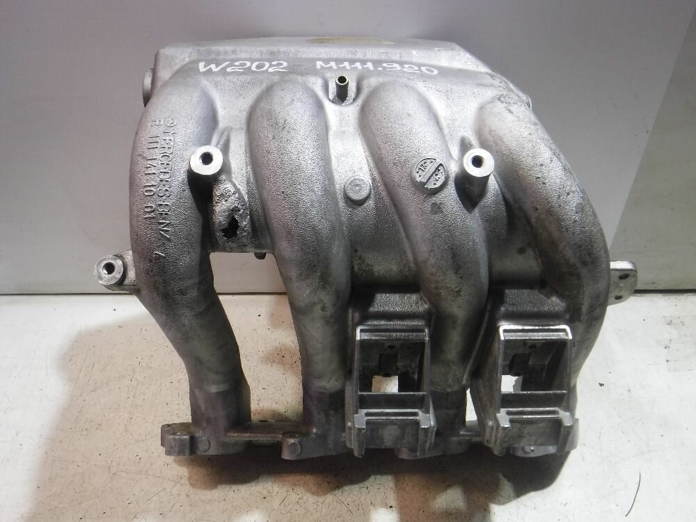 Впускной коллектор Mercedes W202