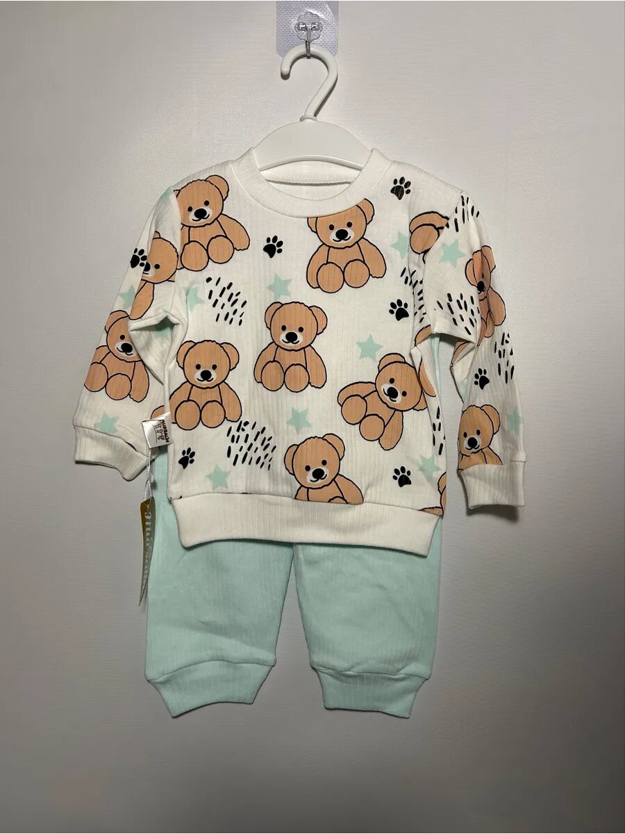 Комплект одежды