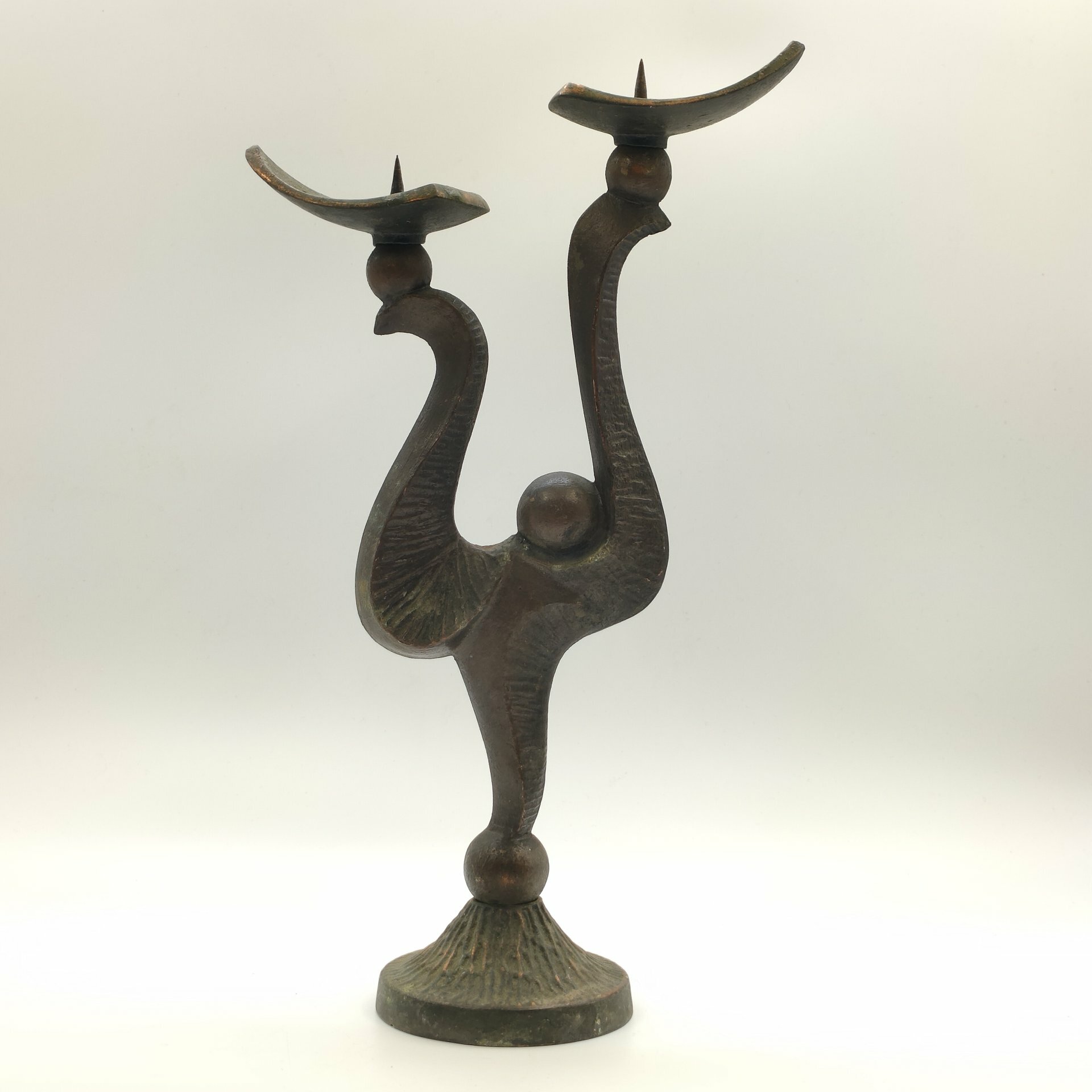 Подсвечник необычной формы на 2 свечи, металл, литье, СССР, 1970-1990 гг.