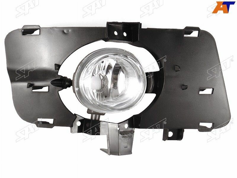 . SAT Фара противотуманная для MAZDA 3, AXELA 03-06 правая 4D SPORT TYPE