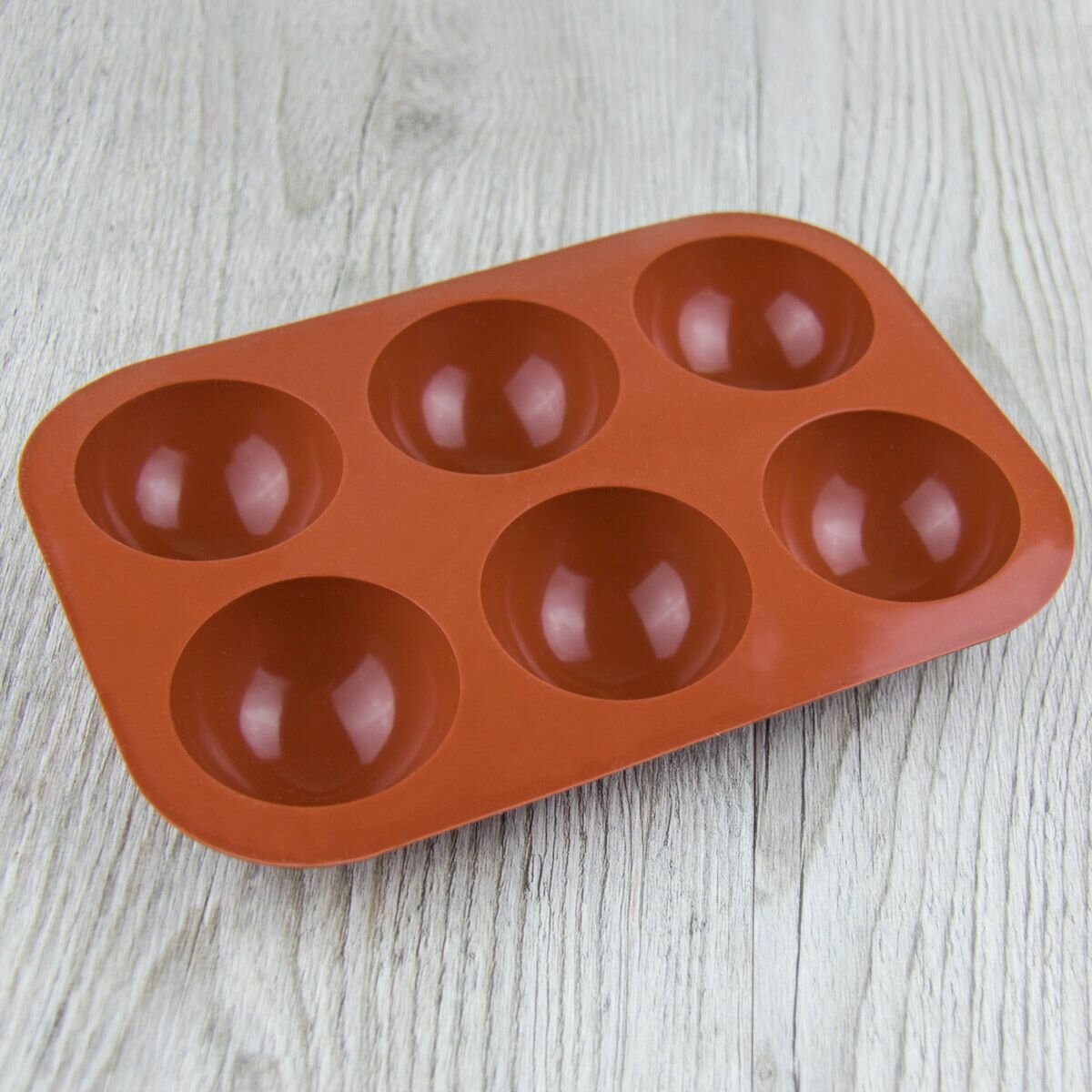 Форма силиконовая "Полусфера" 6 ячеек d-7см h-3,5см 30х17,5см