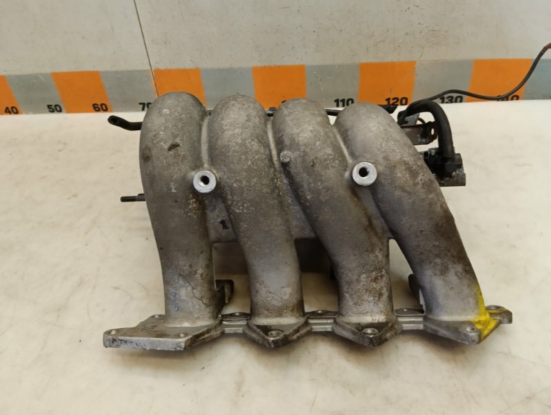 Б/У 2.0 Киа Маджентис 1 Коллектор впускной Kia Magentis 2006 1, GD 340076 Hyundai-KIA арт. 2831038007