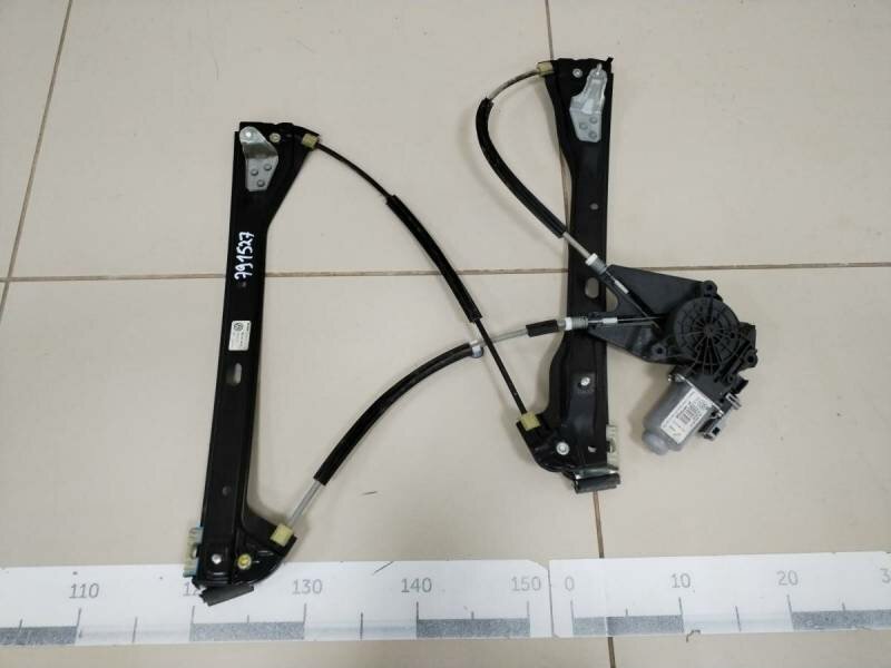 Стеклоподъемник электр. передний правый Volkswagen Polo Sed RUS 2011 кат.номер: 6RU837462M 1S0959802A