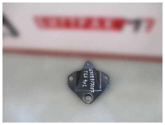 Кронштейн рессоры передней оси передний MAN TGA, TGX, TGS