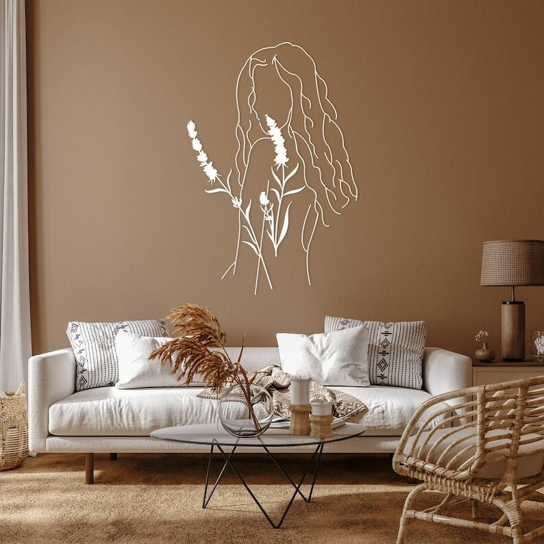 Декоративное панно деревянное, Девушка с лавандой (белый цвет)