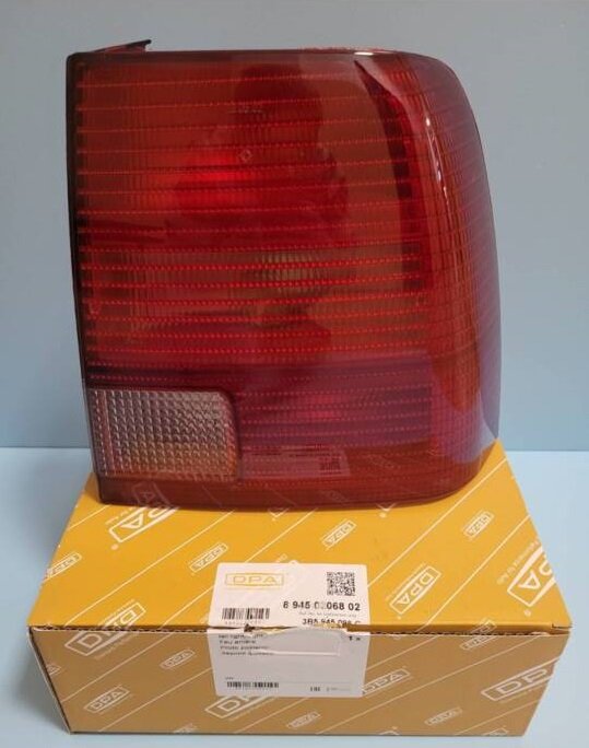 Фонарь задний правый VW Passat B5 седан (ОЕ: 3B5945096G) DPA арт. 89450206802