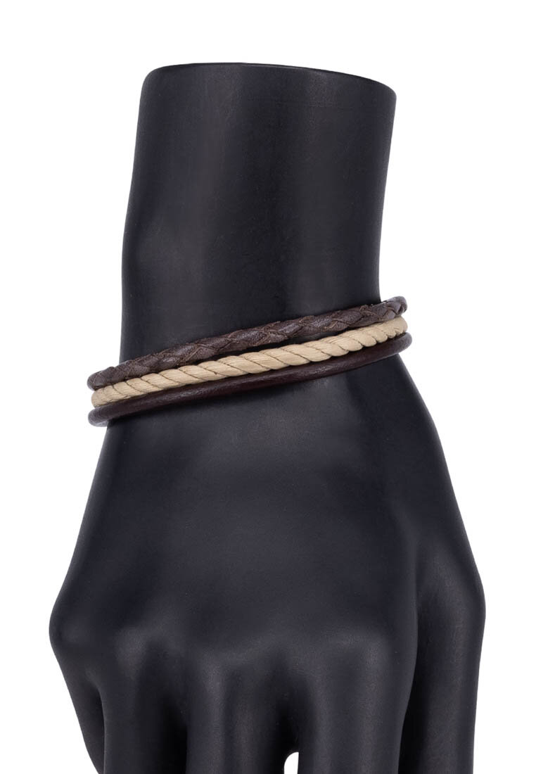 Плетеный браслет