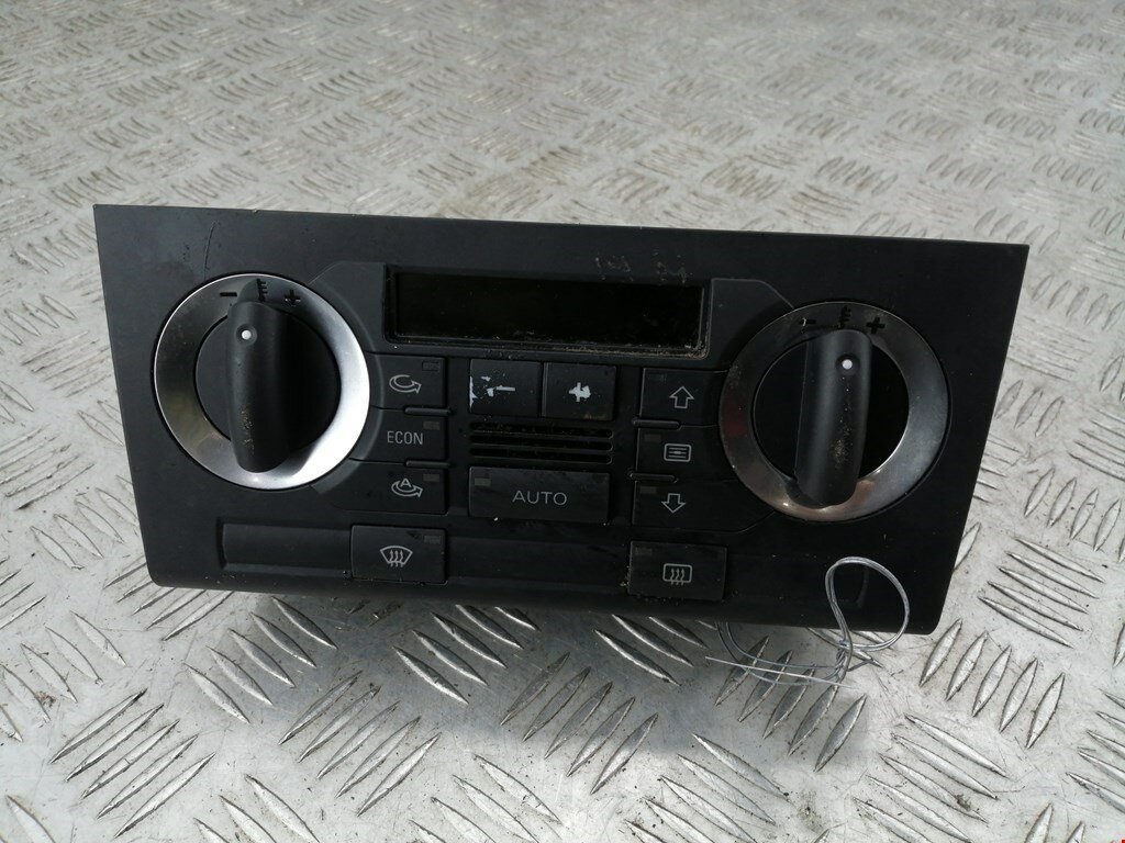 Блок управления печки (климат-контроля) Audi A3 8P 8P0820043AE арт. 635142