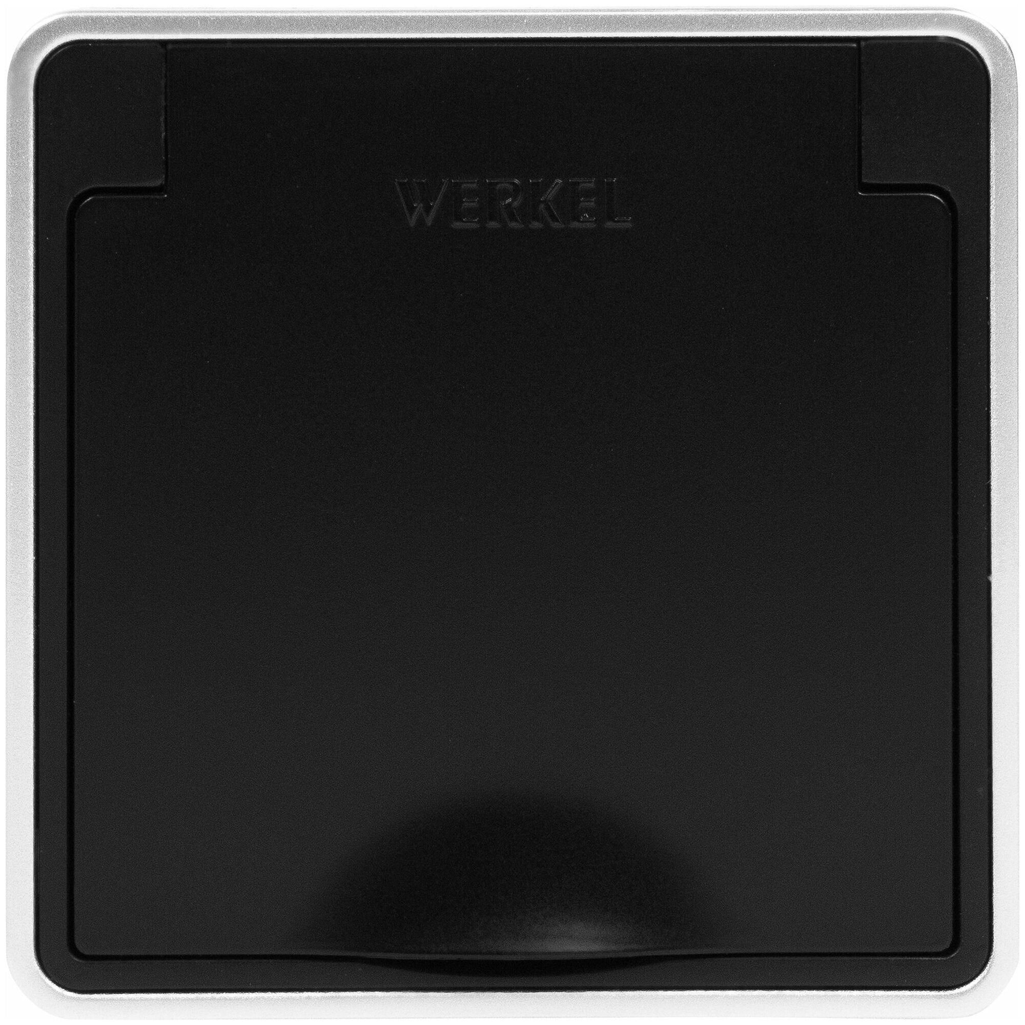 Розетка накладная влагозащищённая Werkel Gallant с заземлением, с крышкой и шторками, IP44, цвет чёрный с серебром