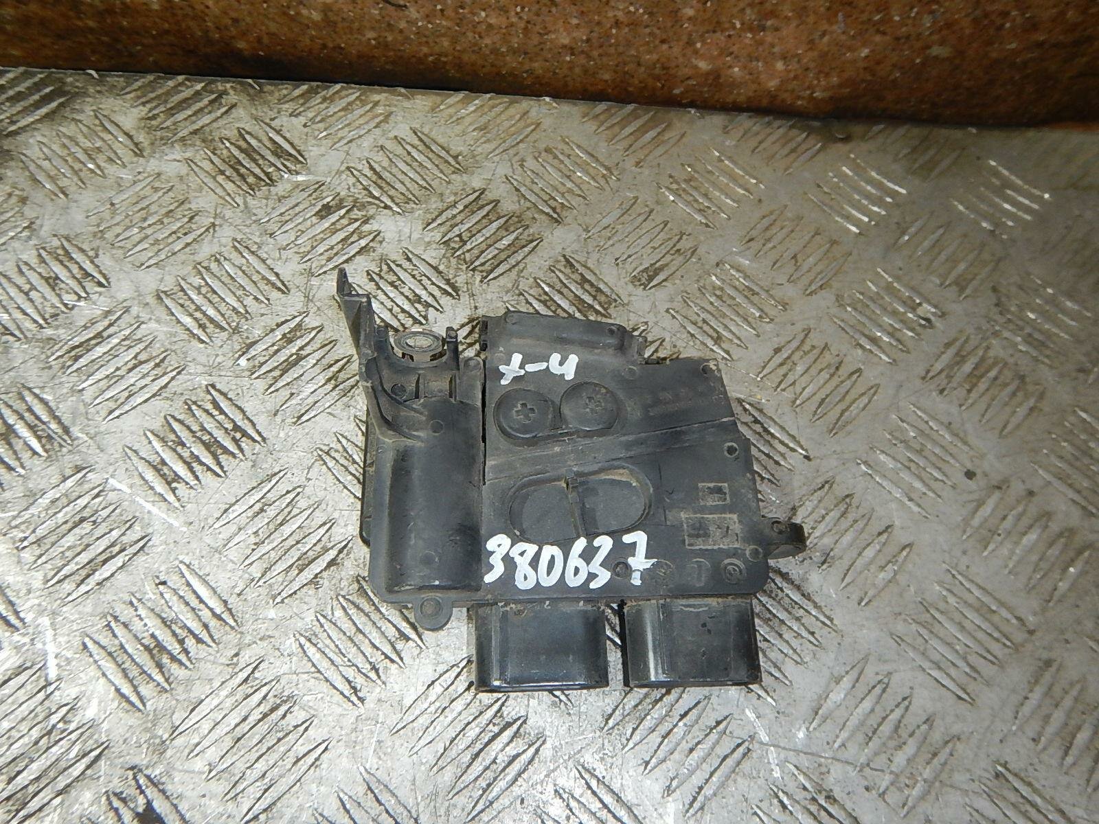 Б/У Блок предохранителей, BMW (БМВ)-X4 (F26) (14-18) BMW X4 (F26) (14-18) на АКБ Без видимых повреждений 380637 BMW арт. ...