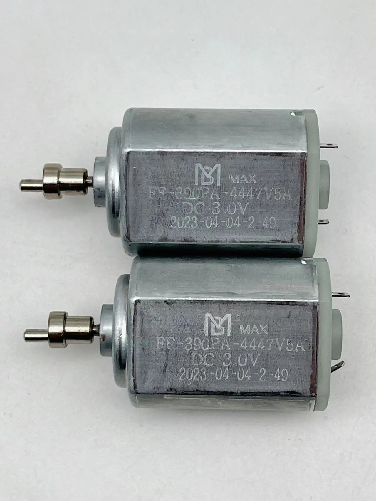 Двигатель DC 3V 5A FR-300PA-4447V5A, Цвет: 2