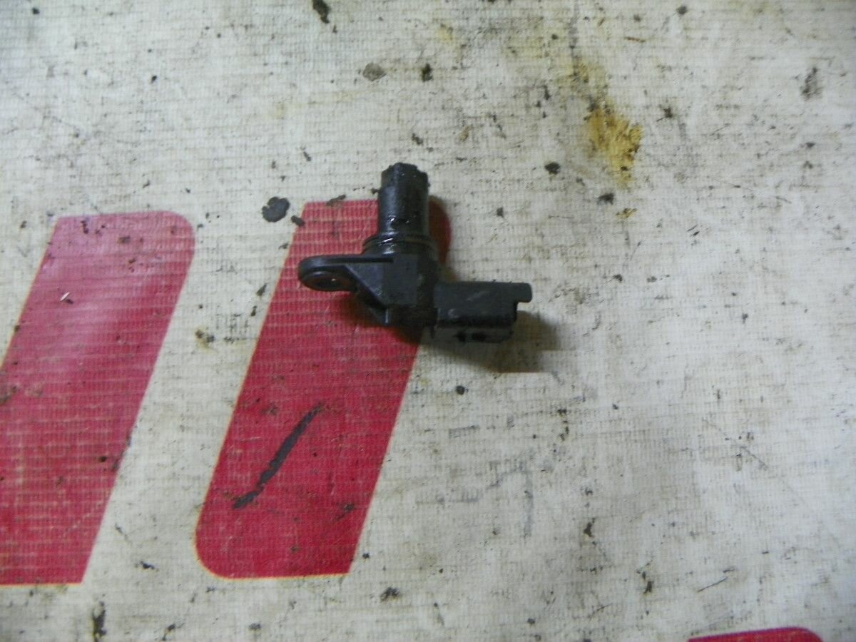 Датчик положения распредвала Nissan X-Trail II (2007—2011) 2373100Q0C